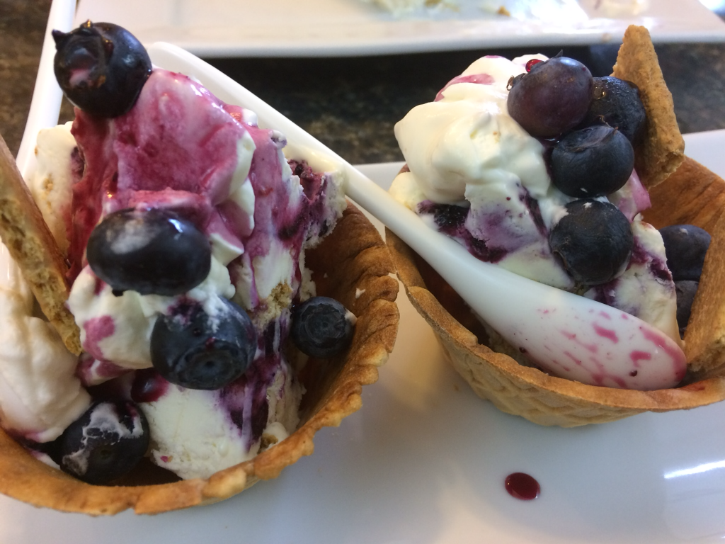 Traditional Newfoundland Blueberry Cheesecake Ice Cream with Graham ...
