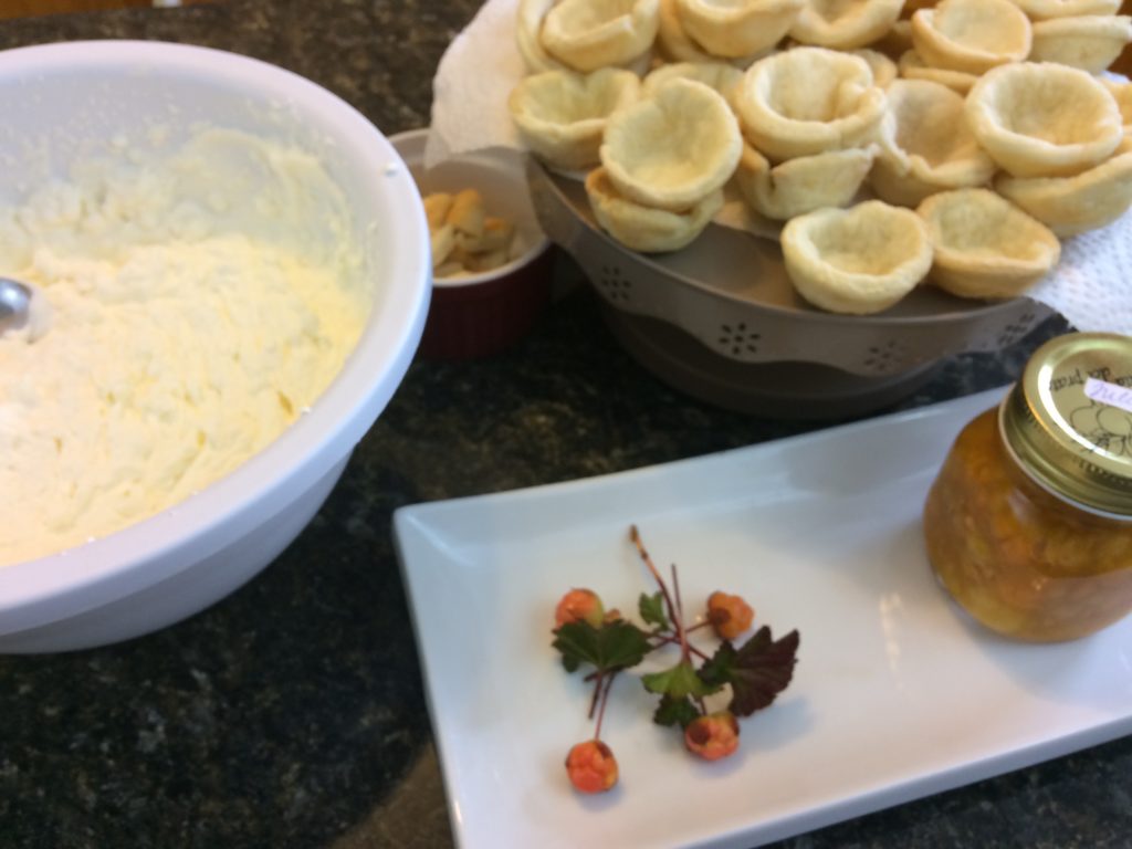 Traditional Newfoundland Bakeapple Crumbles - Bonita's Kitchen