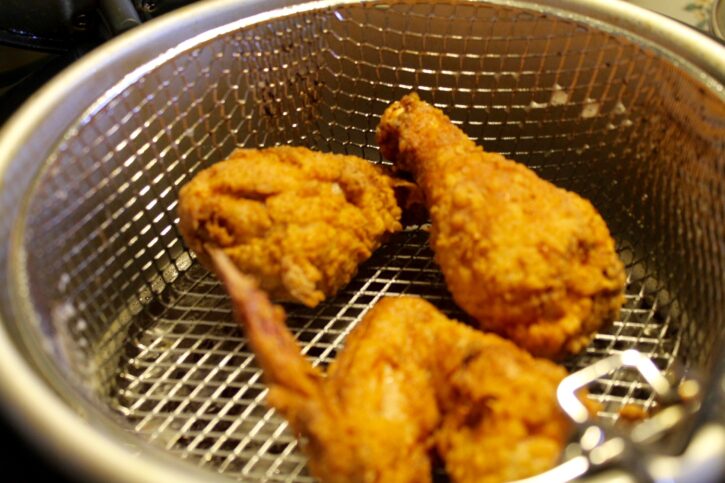 Crispy Seasoned Potato Wedges and Chicken - Bonita's Kitchen