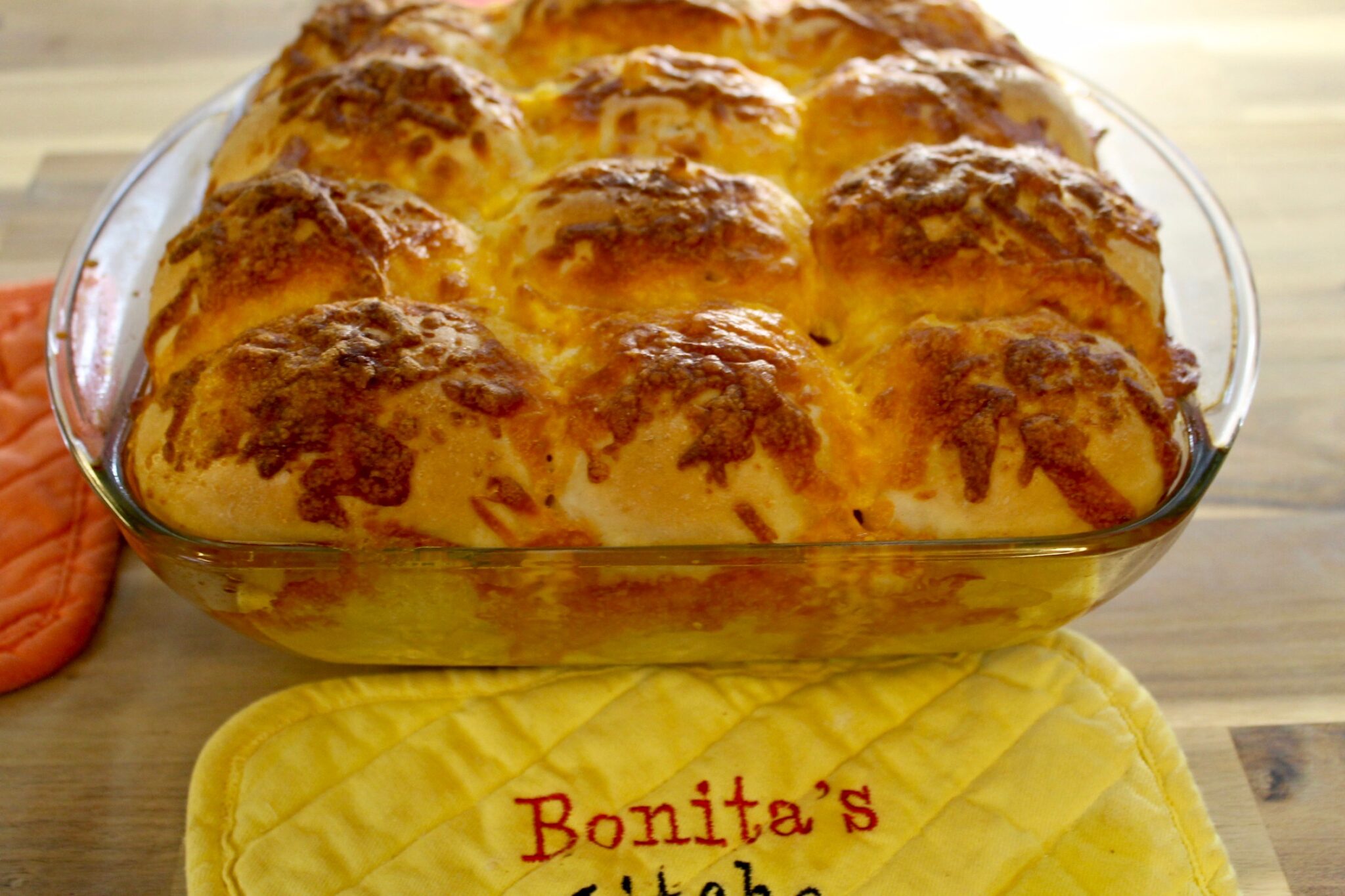GARLIC BUTTER and CHEESE BREAD ROLLS - Bonita's Kitchen