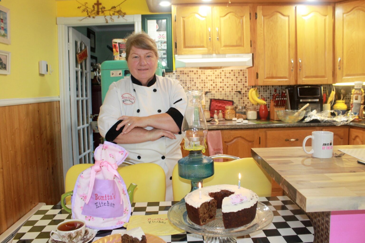 Nan's Birthday Cake - Bonita's Kitchen